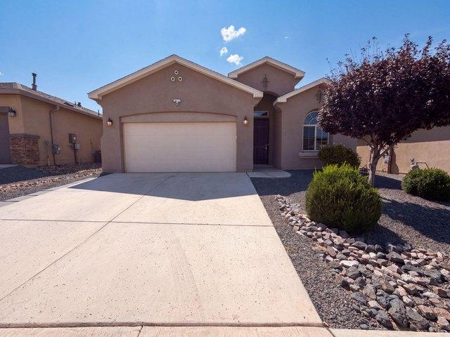 6384 Red Falcon Dr NE, Rio Rancho, NM 87144