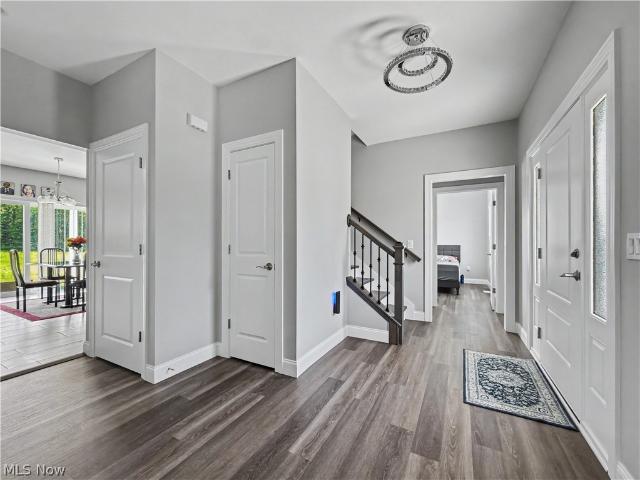 6385 Meander Glen Drive