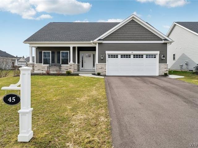 6385 Boston State Rd Unit 45, Hamburg, NY 14075