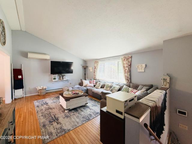 6385 Cherokee Trail