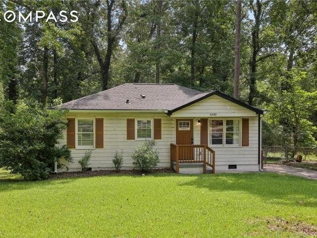 6385 Lobelia Rd SW, Mableton, GA