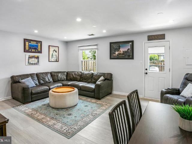 6386 Patience Court