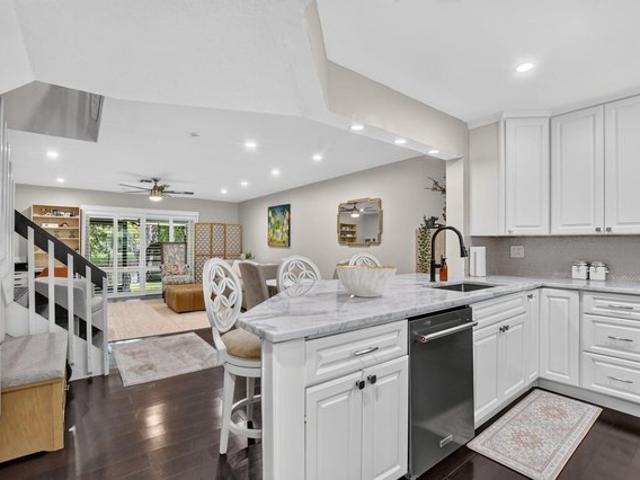 6388 Boca Cir, Boca Raton, FL 33433