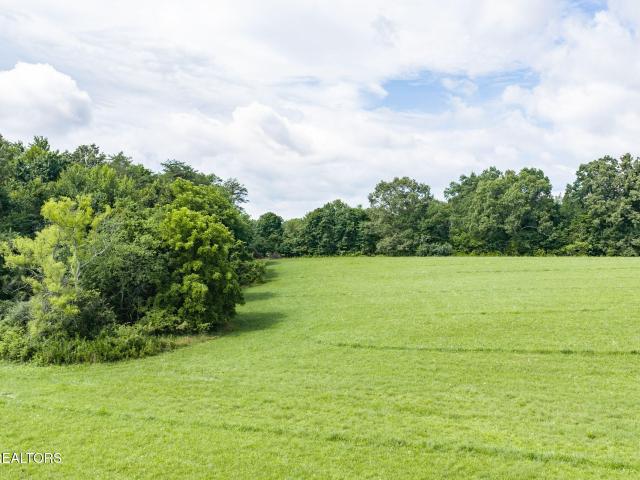 6388 Chestnut Hill Rd