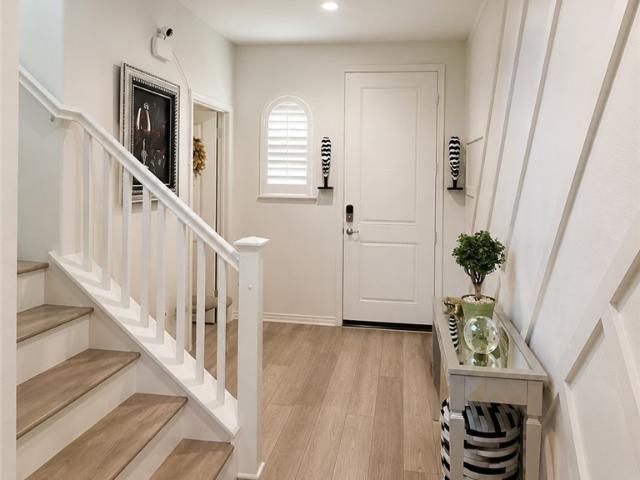 6389 Bluestone