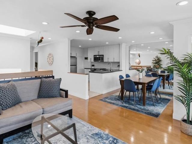 6389 Caminito Telmo, San Diego, CA 92111