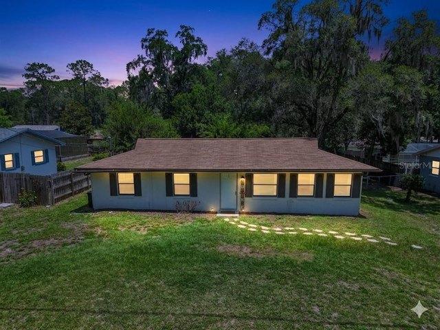 6389 E Holly St, Inverness, FL 34452