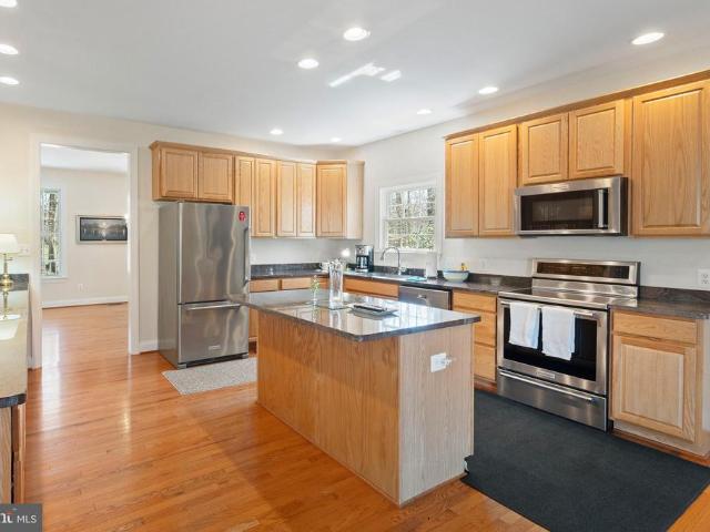 6380 Mallard Lane
