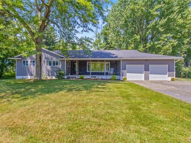 6383 Mud Mill Rd, Brewerton, NY 13029