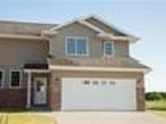 6383 Osage Dr, Asbury, IA 52002