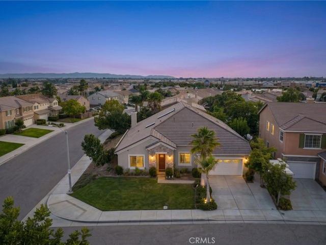 6383 Emerald Ridge Way, Jurupa Valley, CA 91752