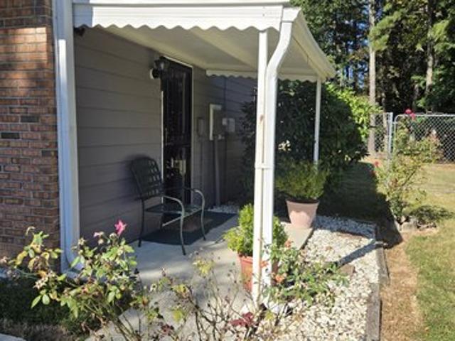 6383 Grafton Dr, Austell, GA 30168