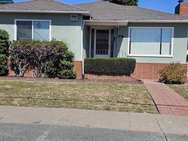 638 36th St, Richmond, CA 94805