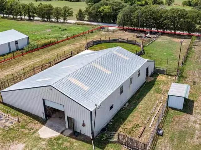 638 County Road 119 Rd, Gainesville, TX 76240