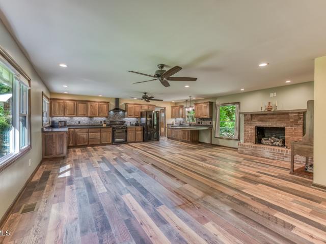 638 Circle Drive