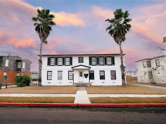 638 Glazebrook St, Corpus Christi, TX 78404