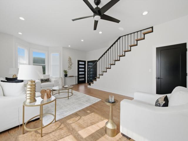 638 E 65th Street