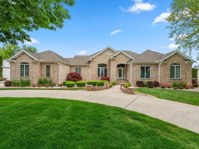638 Killarney Dr, Dyer, IN 46311