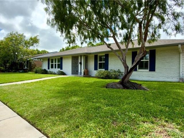 638 Moray Pl, Corpus Christi, TX 78411