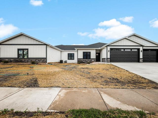 638 Sunset & 217 Dale Drive