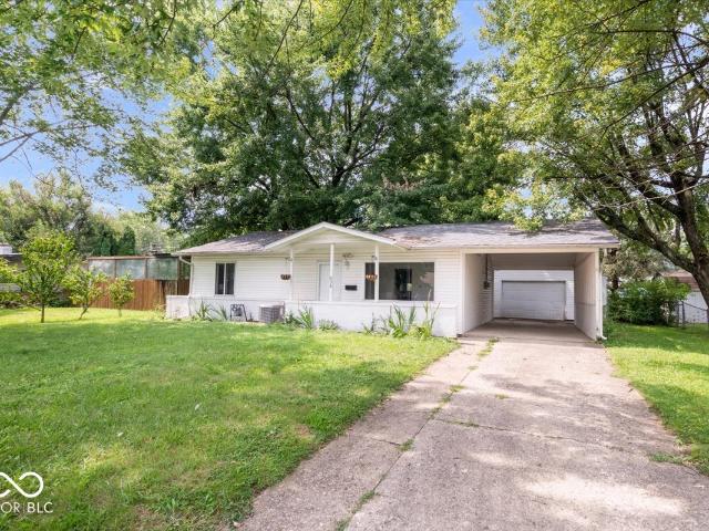 638 Sweetbriar Avenue