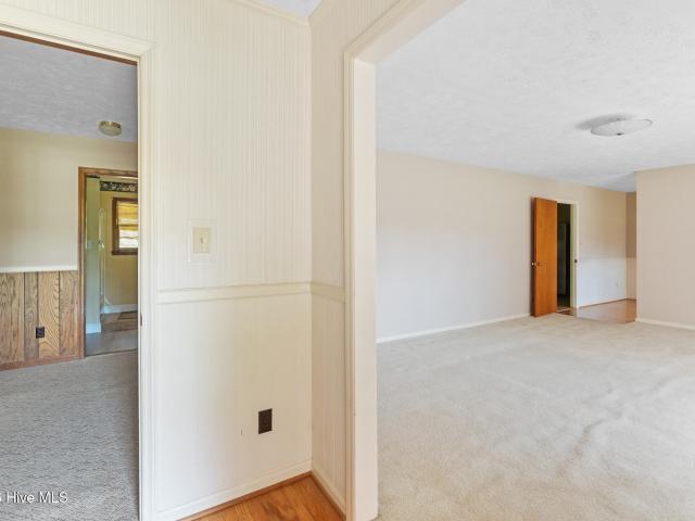 638 Richmond Road