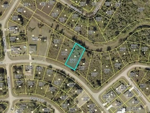 638 Windermere Dr, Lehigh Acres, FL 33972