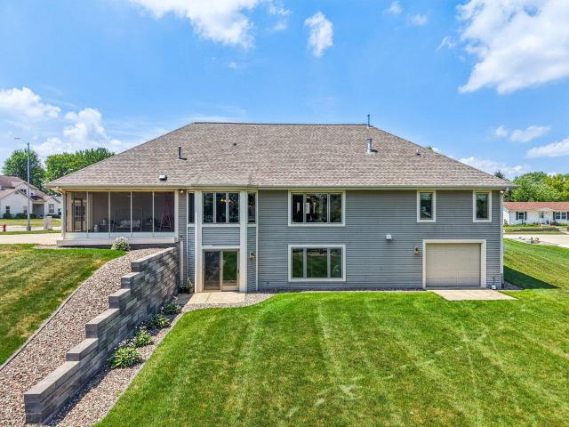 638 Windsor Ter