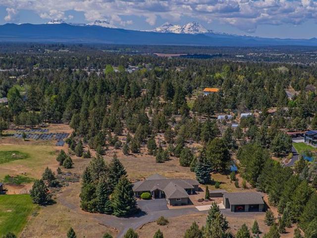 63945 W Quail Haven Dr, Bend, OR 97703