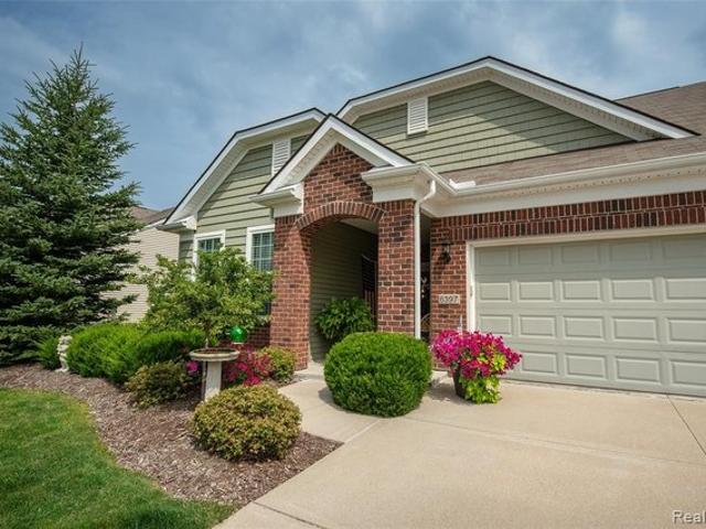 6397 Prairie Dunes Dr Unit 13, Grand Blanc, MI 48439