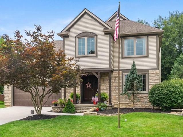 6399 Gossamer Ct, Westerville, OH 43081