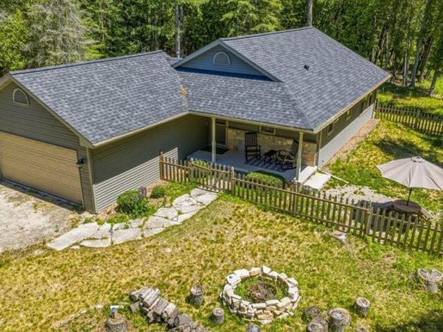 6390 Midday Ct Units 13 & 14, Sturgeon Bay, WI 54235