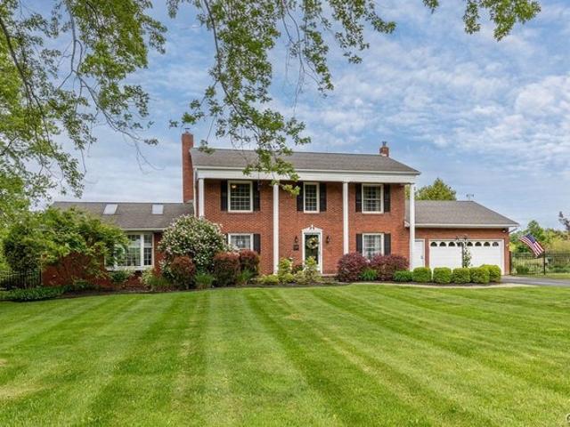 6390 E Lake Rd, Cazenovia, NY 13035