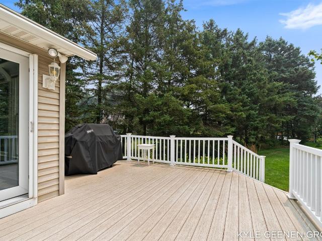 6392 Blue Jay Lane