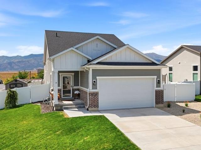 6393 N Pine Tree Way, Eagle Mountain, UT 84005