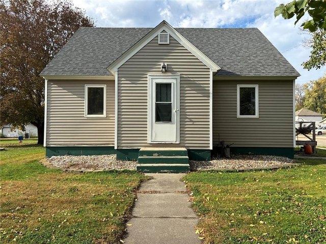 639 3rd St, Hancock, MN 56244