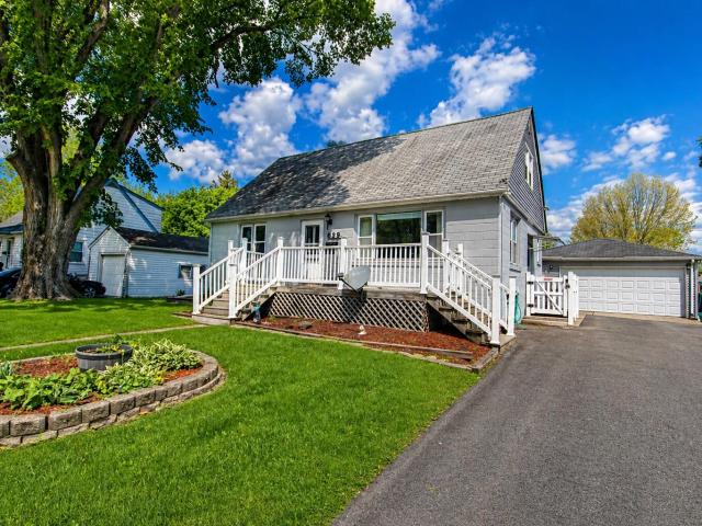 639 212th Pl, Dyer, IN 46311 | MLS #838096 | Compass