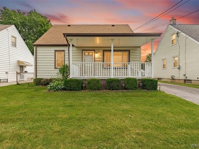 639 73rd St, Niagara Falls, NY 14304