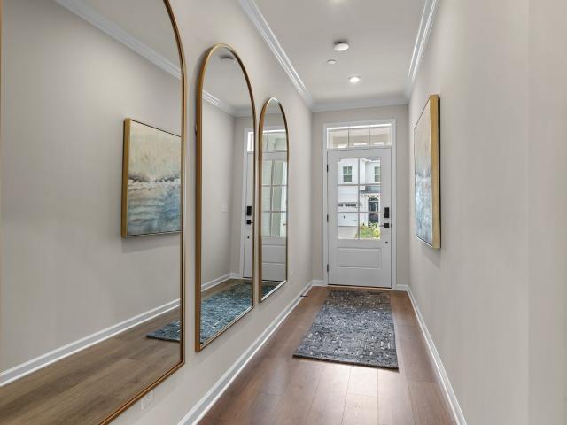 639 Club View Way