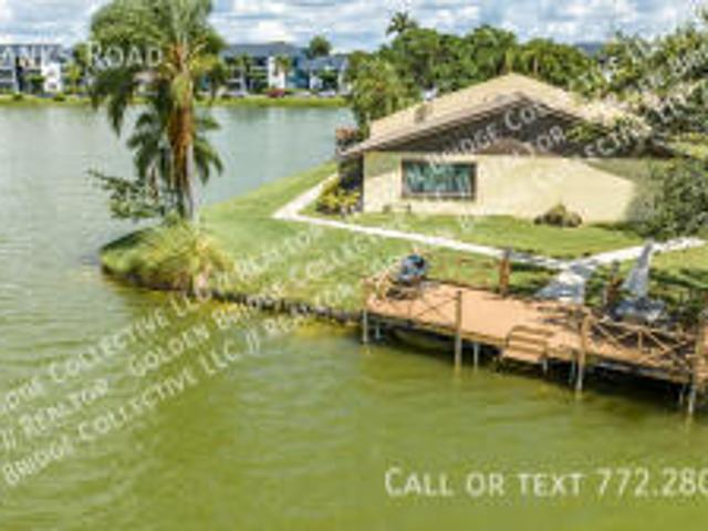 639 Banks Road, 2 beds, 2 full baths