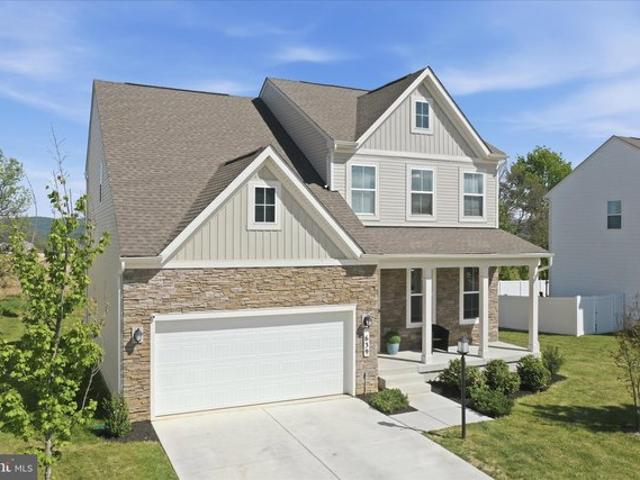 639 Barksdale Dr, Charles Town, WV 25414
