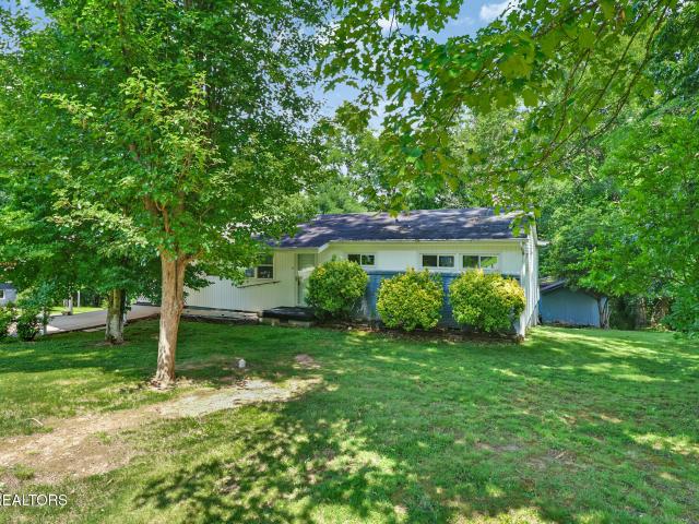 639 Greenwood Drive