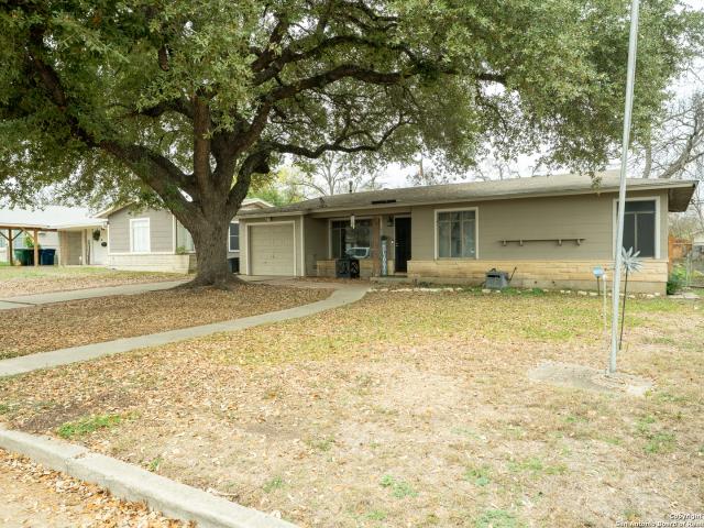 639 Edgebrook Ln, San Antonio, TX 78213 | Compass
