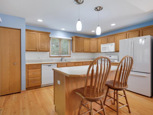 639 Hampshire Drive