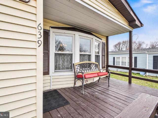 639 Laurel Court