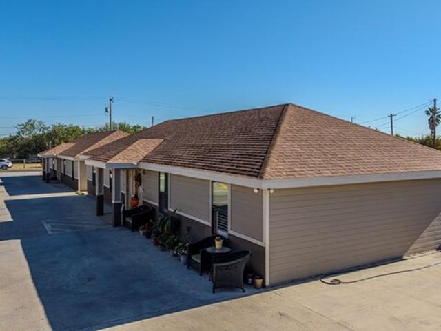 639 Las Brisas Drive