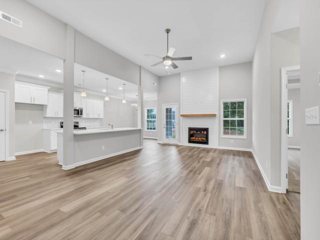 639 Marblewing Ct