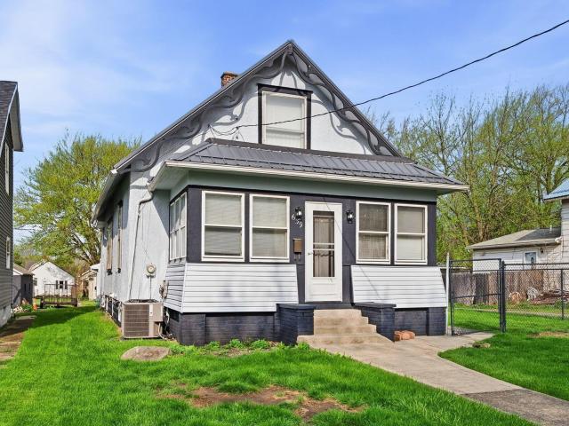 639 N Prospect Street