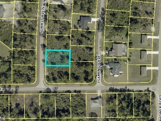 639 Summit Ave S, Lehigh Acres, FL 33974