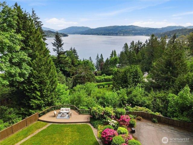 639 W Lake Sammamish Pkwy NE, Bellevue, WA 98008